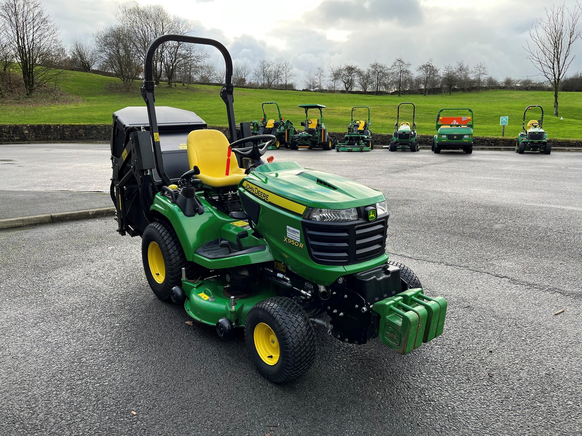 John Deere X950R High Tip | Balmers GM Ltd